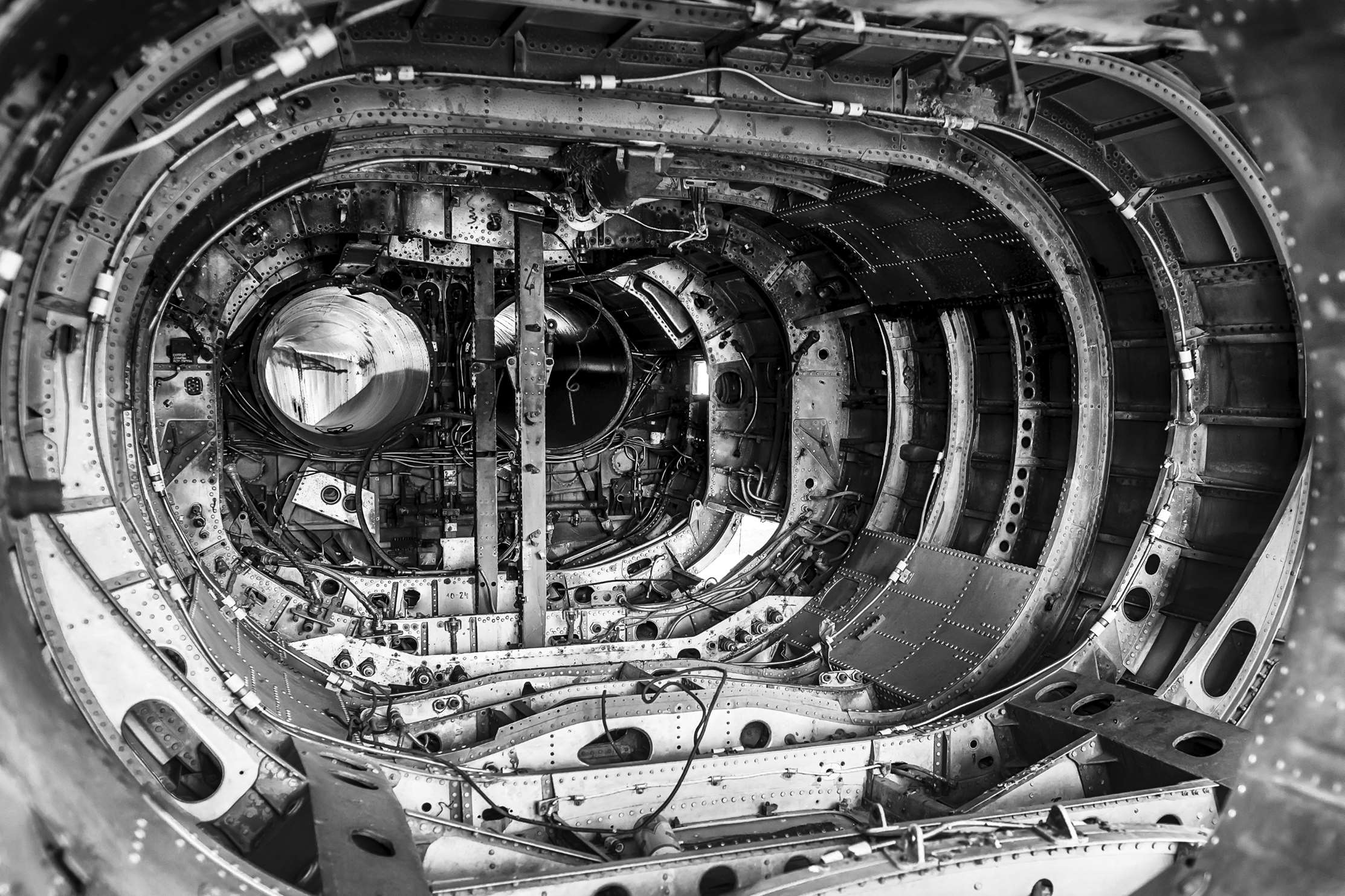 Leading distributor of aerospace standard fasteners | EN9100